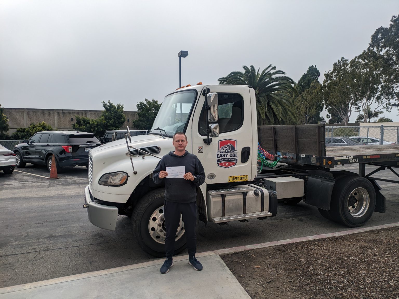 Easy CDL Trucking School